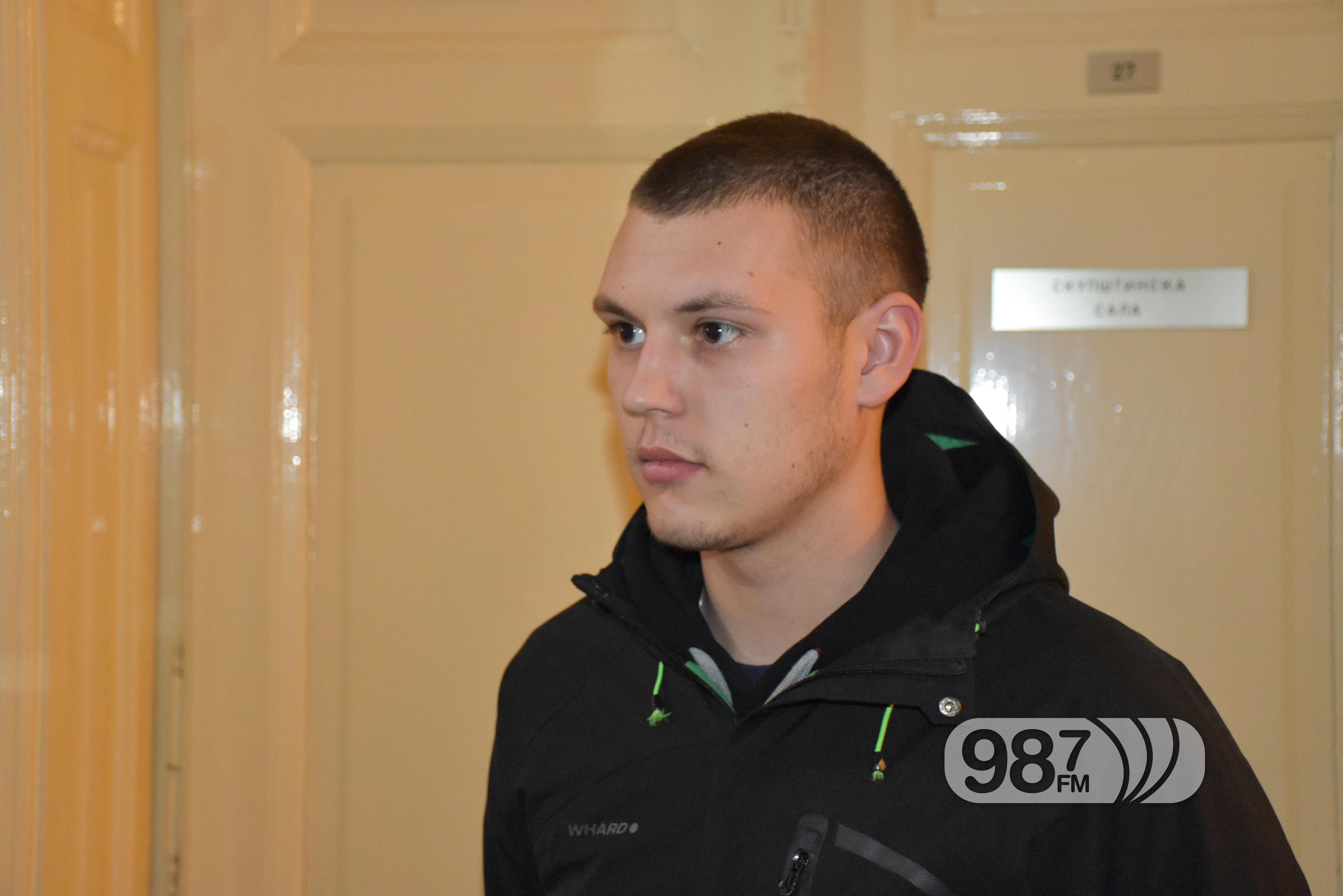 POTPISANA NOVA 62 UGOVORA O STIPENDIRANJU STUDENATA - Radio Dunav