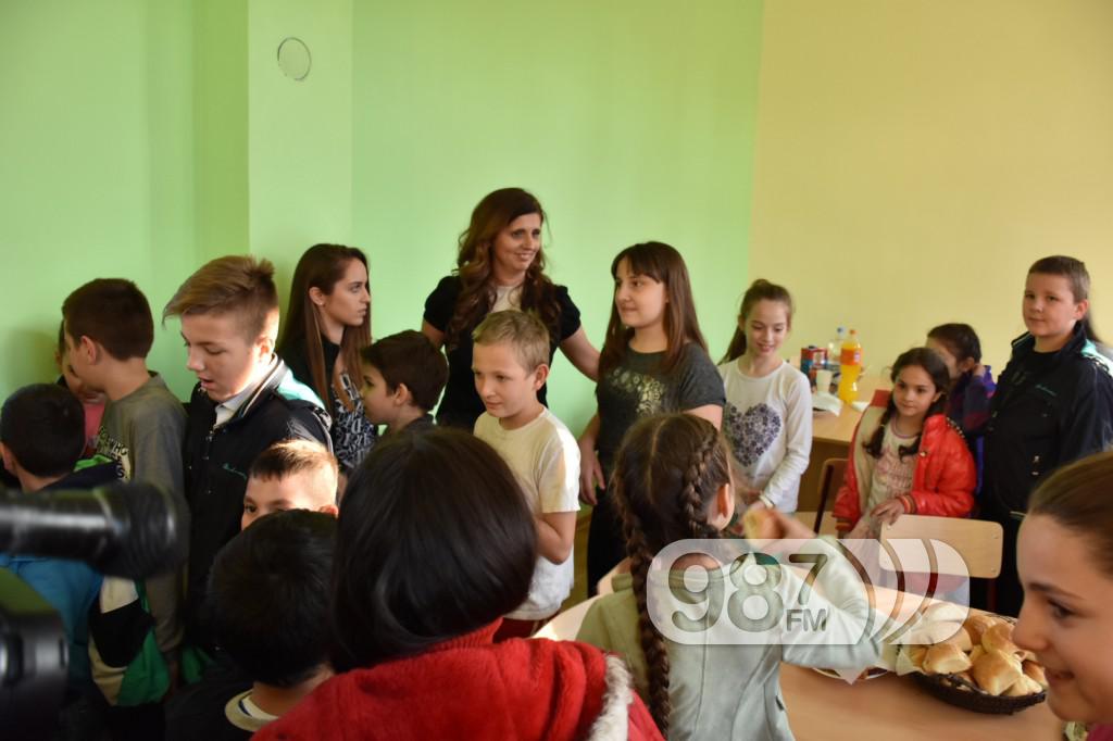 U SVILOJEVU RENOVIRANE PROSTORIJE ZA VANNASTAVNE AKTIVNOSTI DECE ...