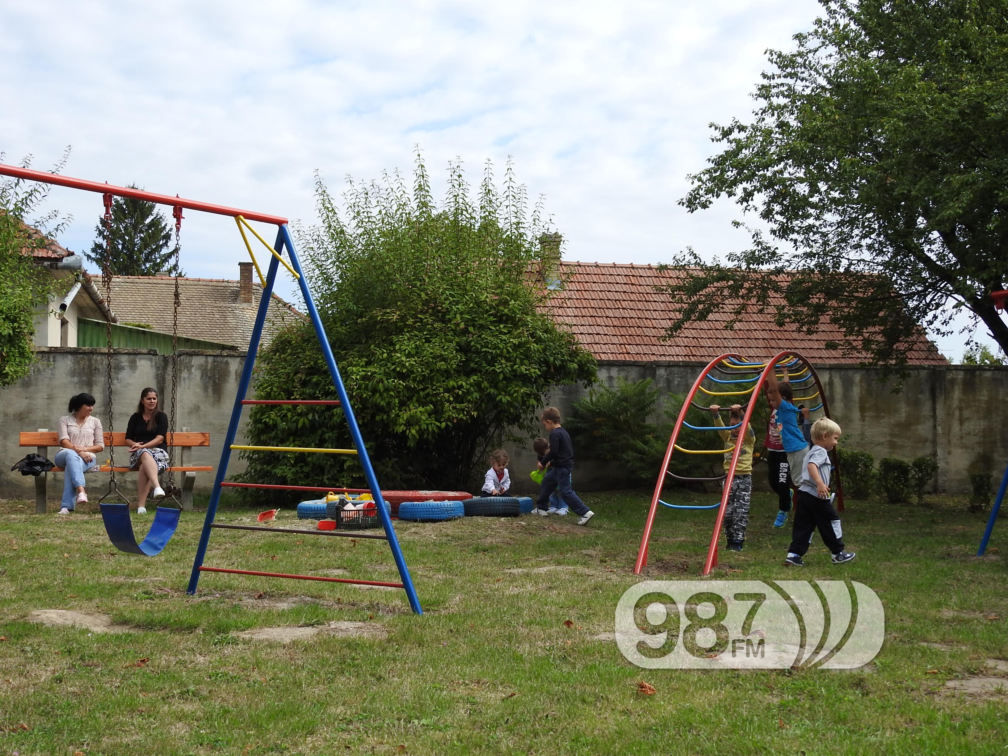 DVORIŠTE VRTIĆA U SVILOJEVU DOBILO NOVI IZGLED - Radio Dunav