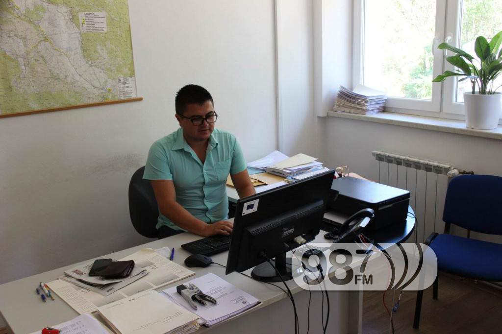 MILAN UZELAC ZAMENIK NAČELNIKA OPŠTINE UDBINA-SKORO DA NEMAMO ...