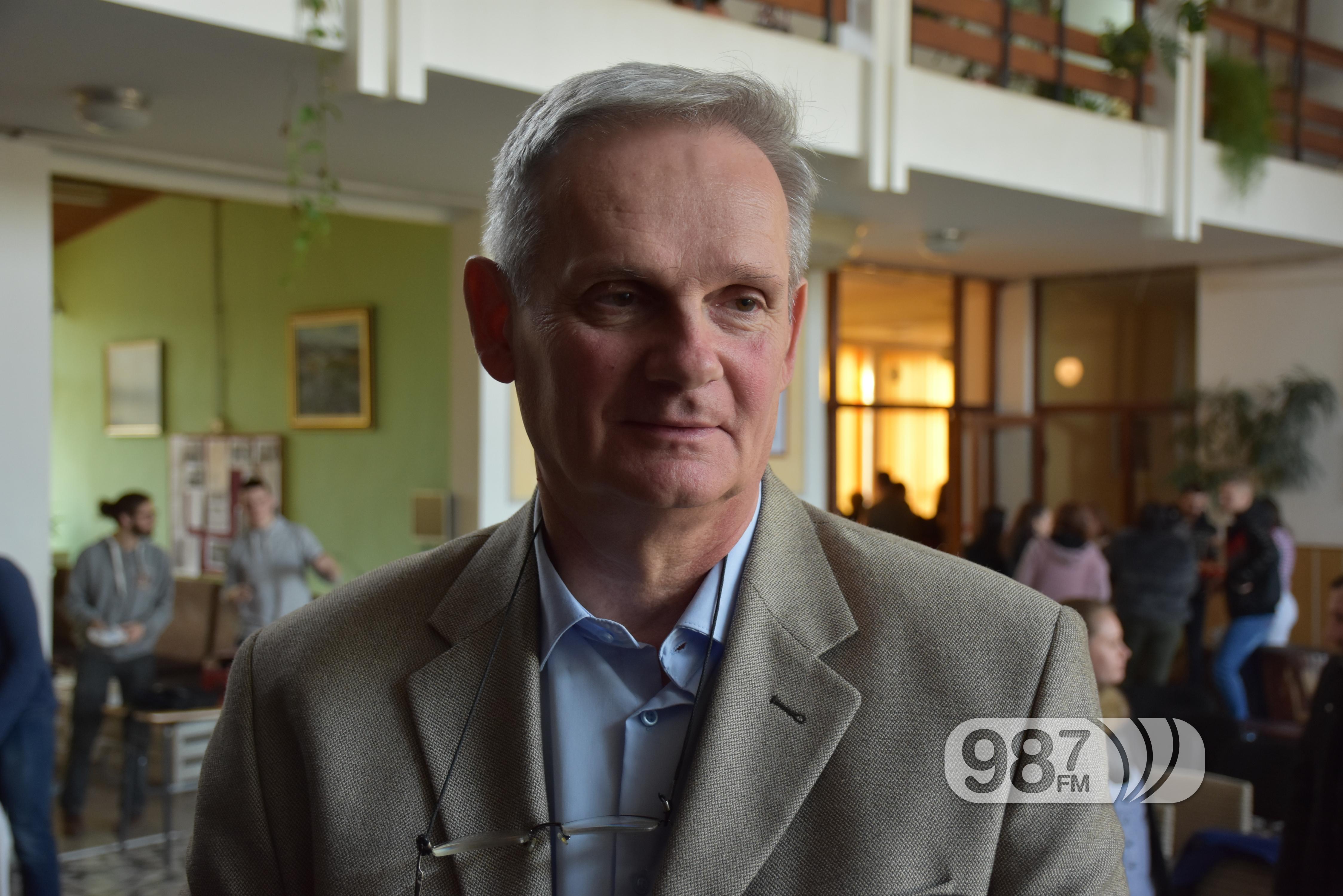 GIMNAZIJA DOBILA 101 KNJIGU NA POKLON, OBELEŽENA ŠKOLSKA SLAVA SVETI ...