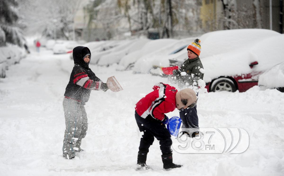 ГРАДИЋ ПОСЛЕ 100 ГОДИНА УКИНУО ЗАБРАНУ ГРУДВАЊА - Radio Dunav