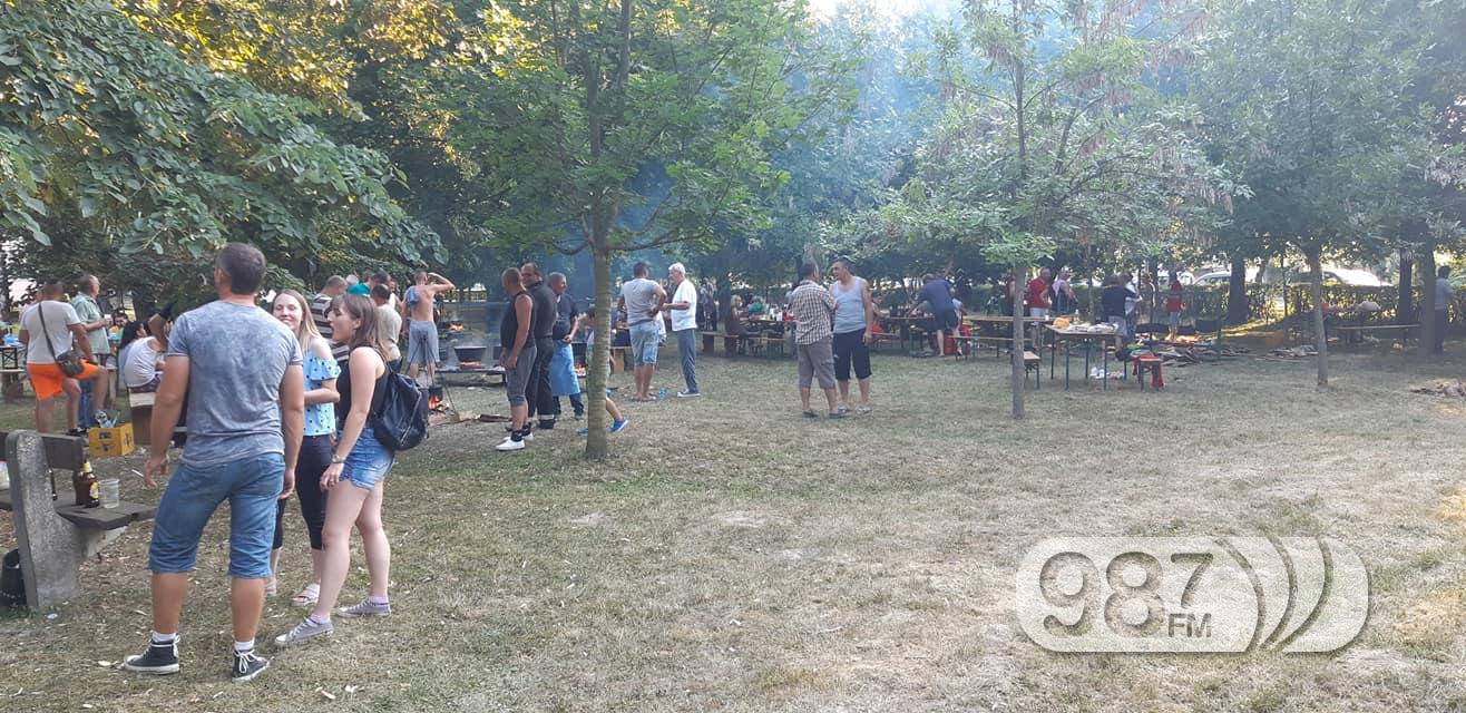 СУТРА У СВИЛОЈЕВУ ТАКМИЧЕЊЕ У КУВАЊУ ПАСУЉА - Radio Dunav