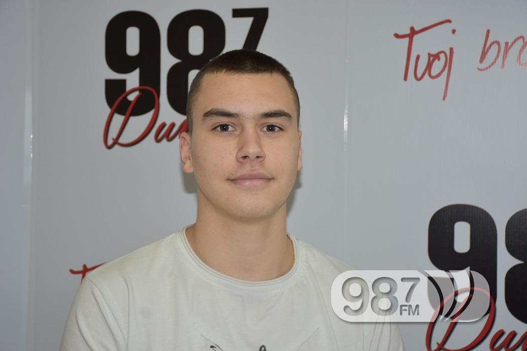 МИЛАН ШУПУТ МЕЂУ 15 НАЈБОЉИХ МЛАДИХ КОШАРКАША СРБИЈЕ﻿ - Radio Dunav