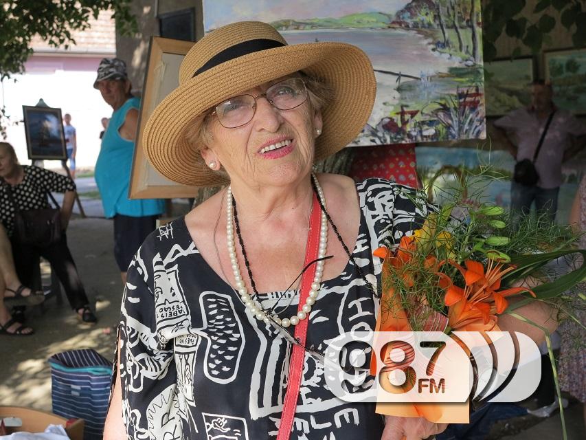 УЗ ПЕСМУ И ПЛЕС ДОЖИВЕТИ УМЕТНОСТ - Radio Dunav