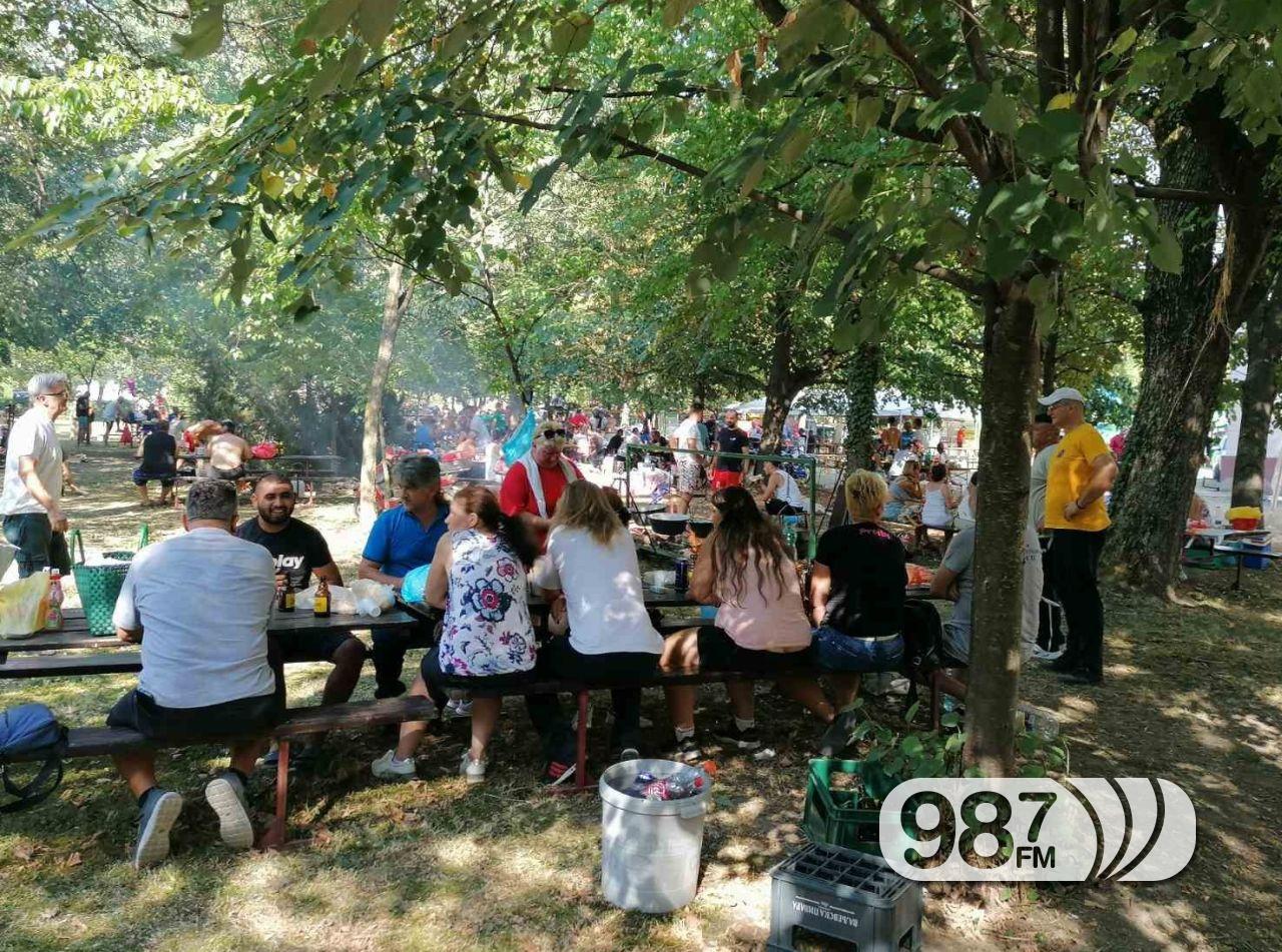 РАДЕ ТРИВАНОВИЋ ПОБЕДНИК ПАСУЉИЈАДЕ У СВИЛОЈЕВУ - Radio Dunav