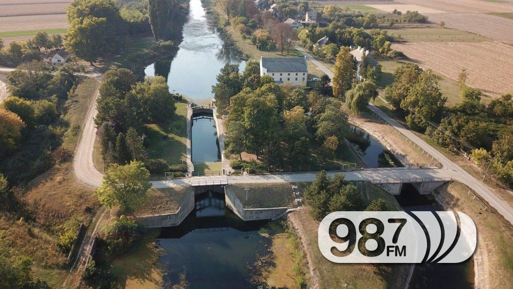 ПОНОВО ПУШТЕНА ПЛОВИДБА НА ПРЕВОДНИЦИ "МАЛИ СТАПАР" - Radio Dunav